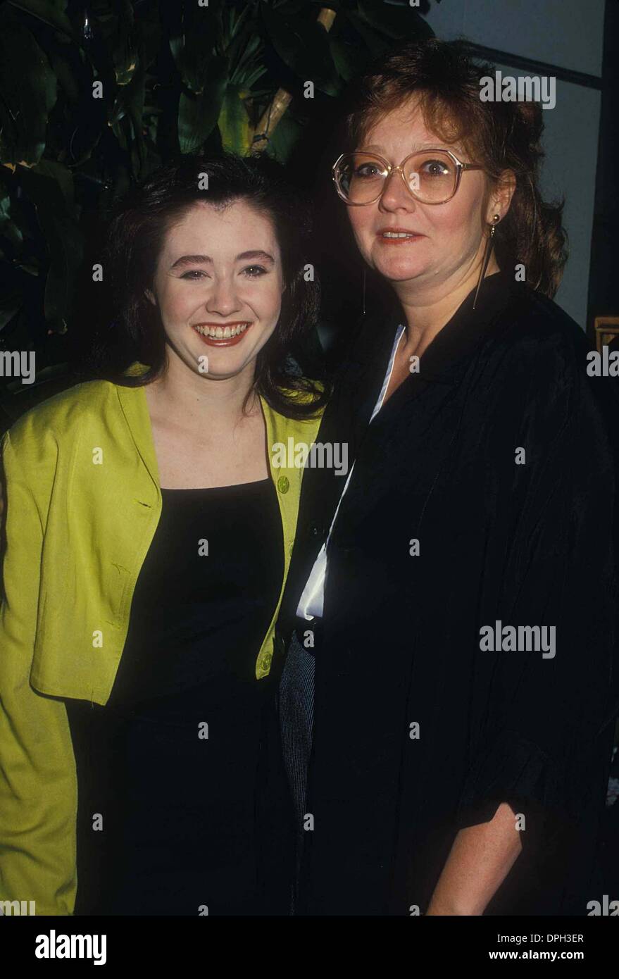 July 25, 2006 - Hollywood, California, U.S. - SHANNEN DOHERTY WITH HER ...