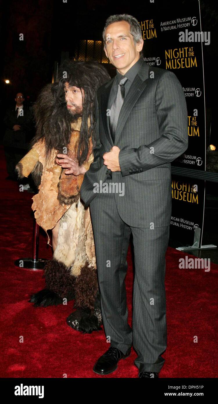 Dec. 17, 2006 - New York, New York, U.S. - K51165ML.THE WORLD PREMIERE ...