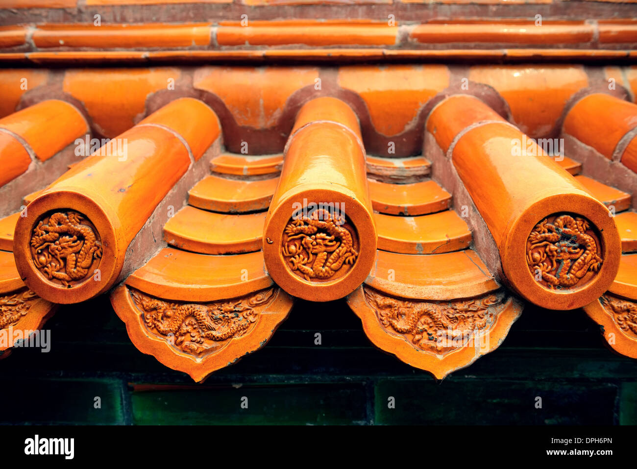 Old roof of Chinese buildings with beautiful pattern in Beijing Stock ...