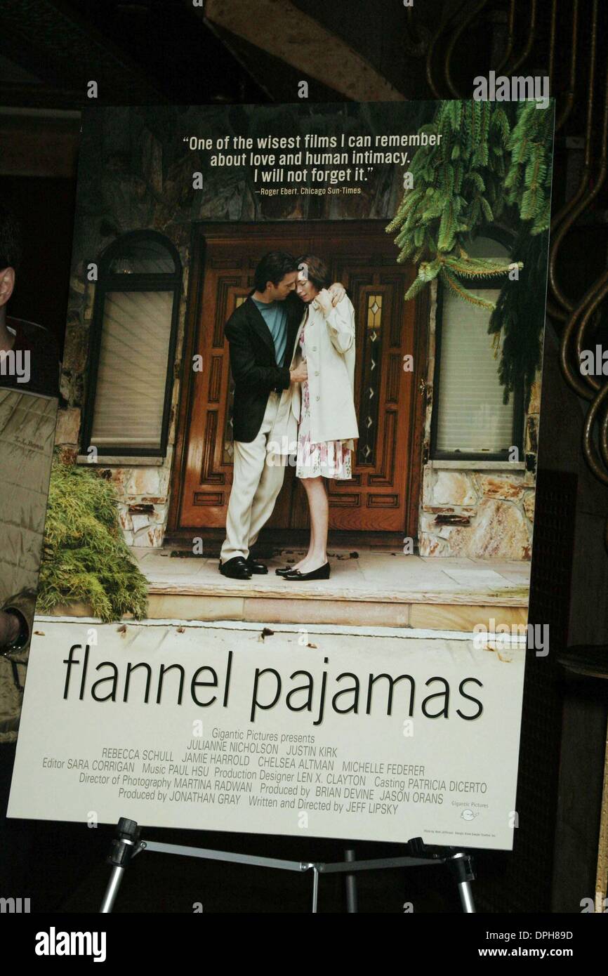 Flannel pajamas hi-res stock photography and images - Alamy