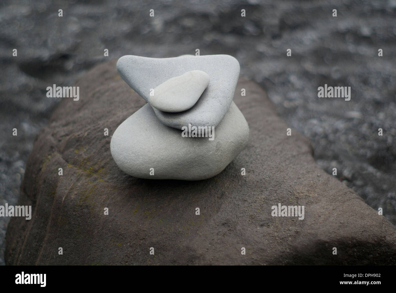 Stack of pebbels hi-res stock photography and images - Alamy