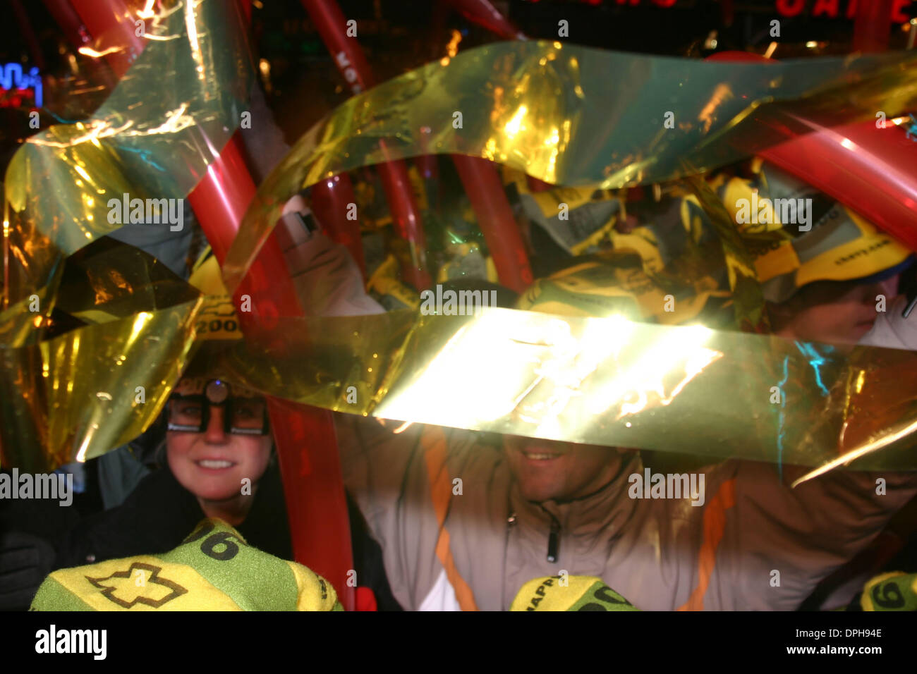 Dec. 31, 2005 - New York, New York, U.S. - K46328ML.NEW YEARS EVE ...