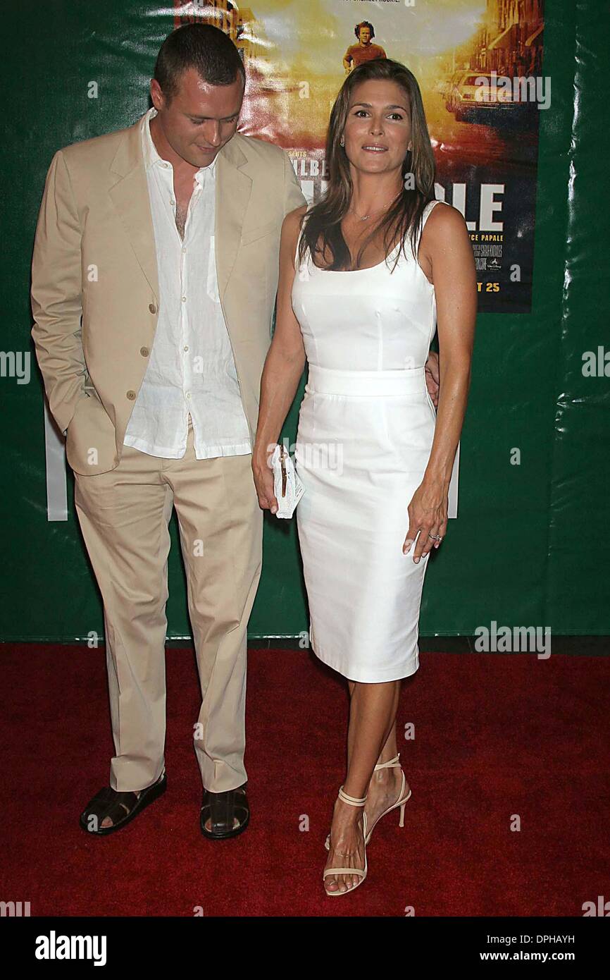 Paige turco new york premiere hi-res stock photography and images - Alamy