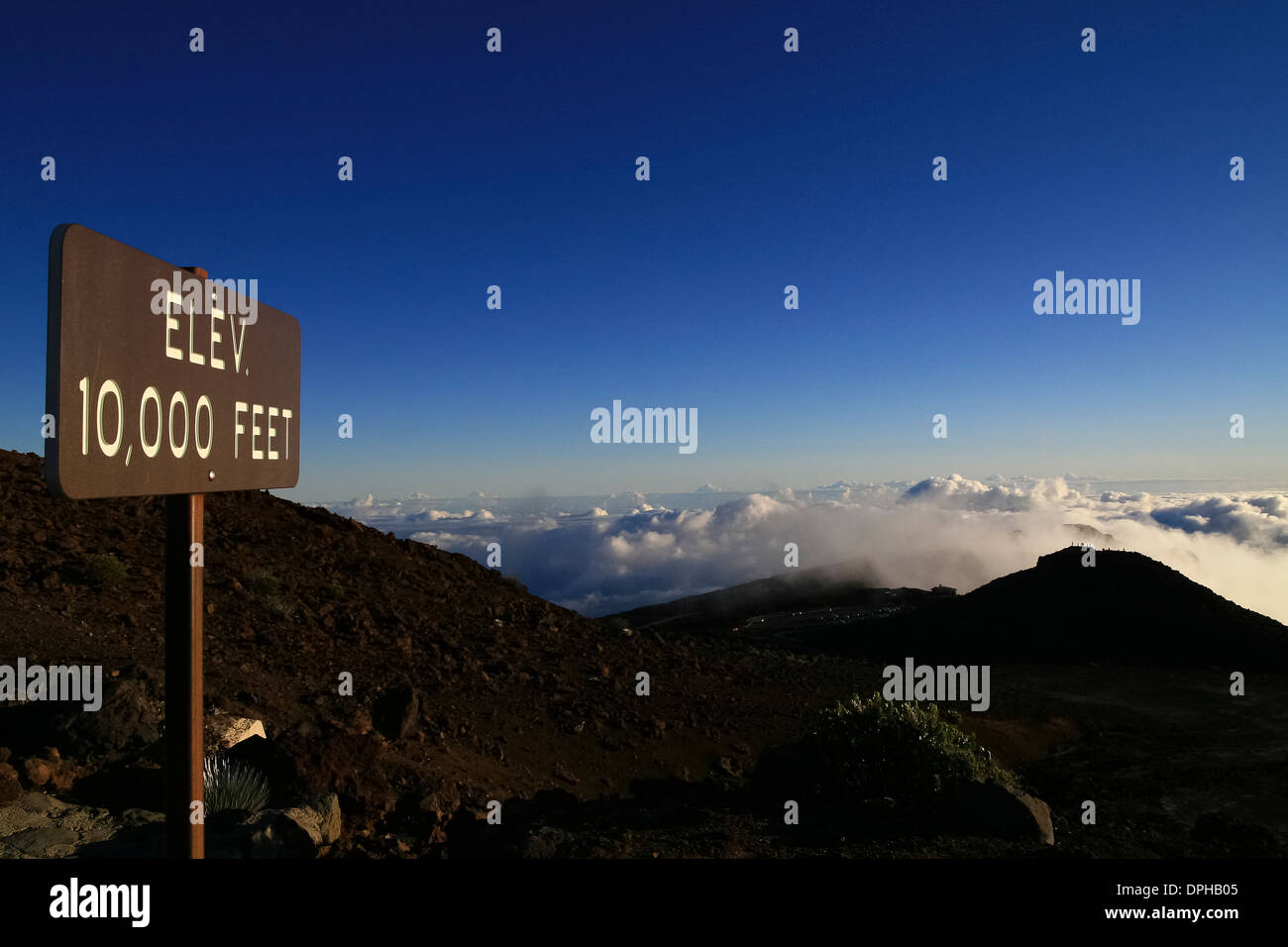 Haleakala national park sign hi-res stock photography and images - Alamy
