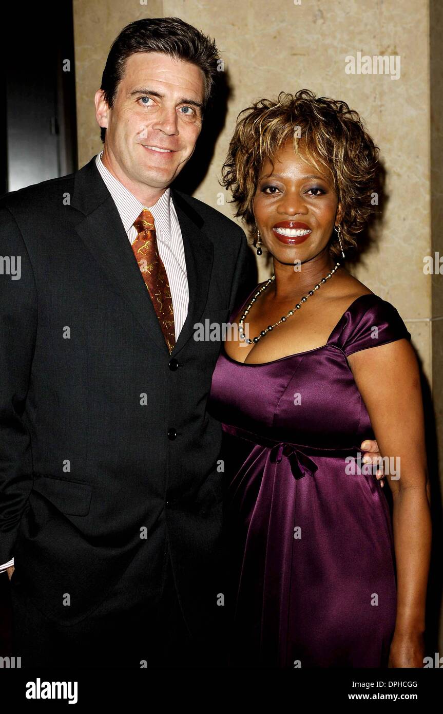 Alfre woodard and husband hi-res stock photography and images - Alamy