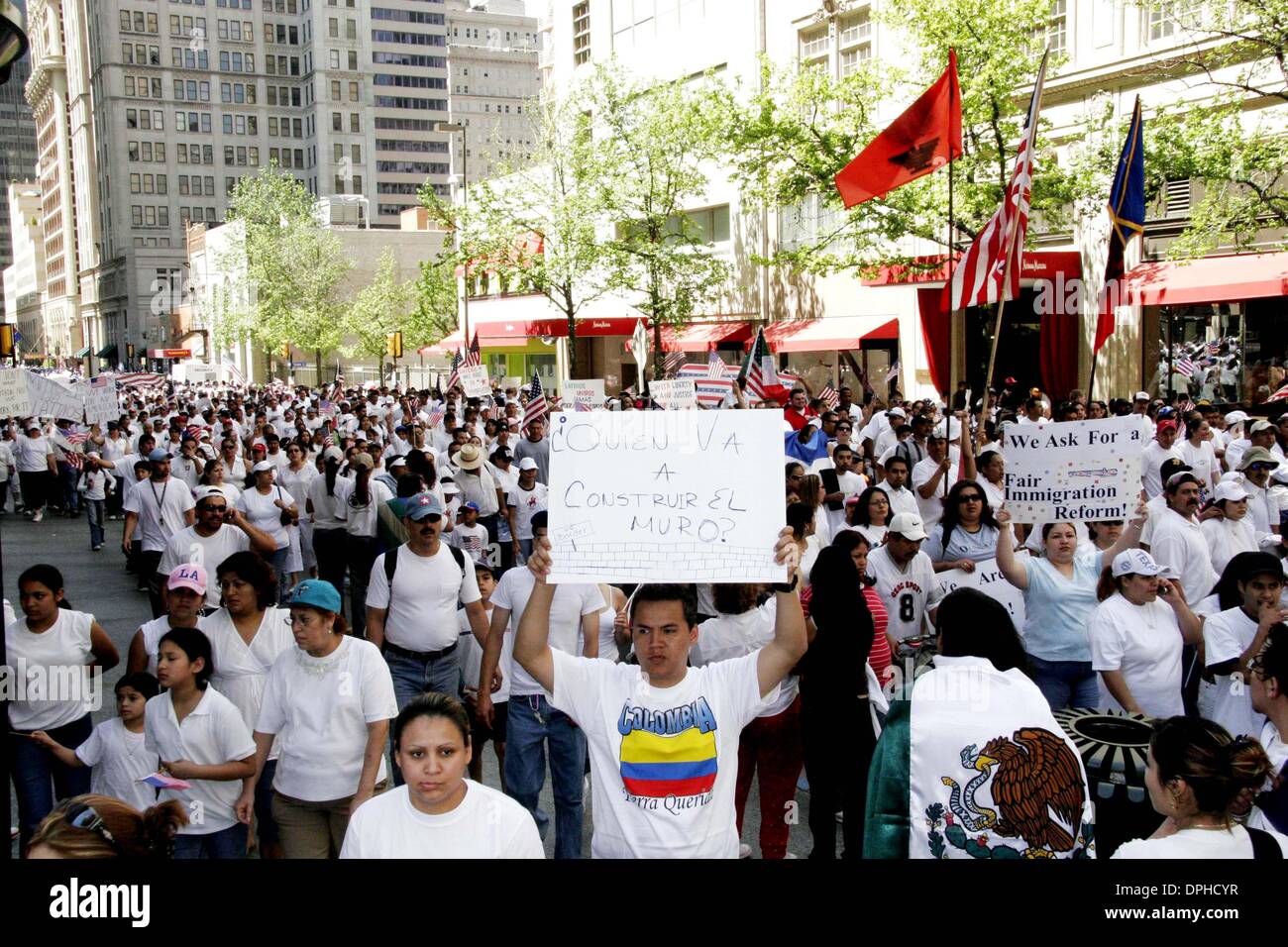Downtown dallas from city hall hi-res stock photography and images - Alamy