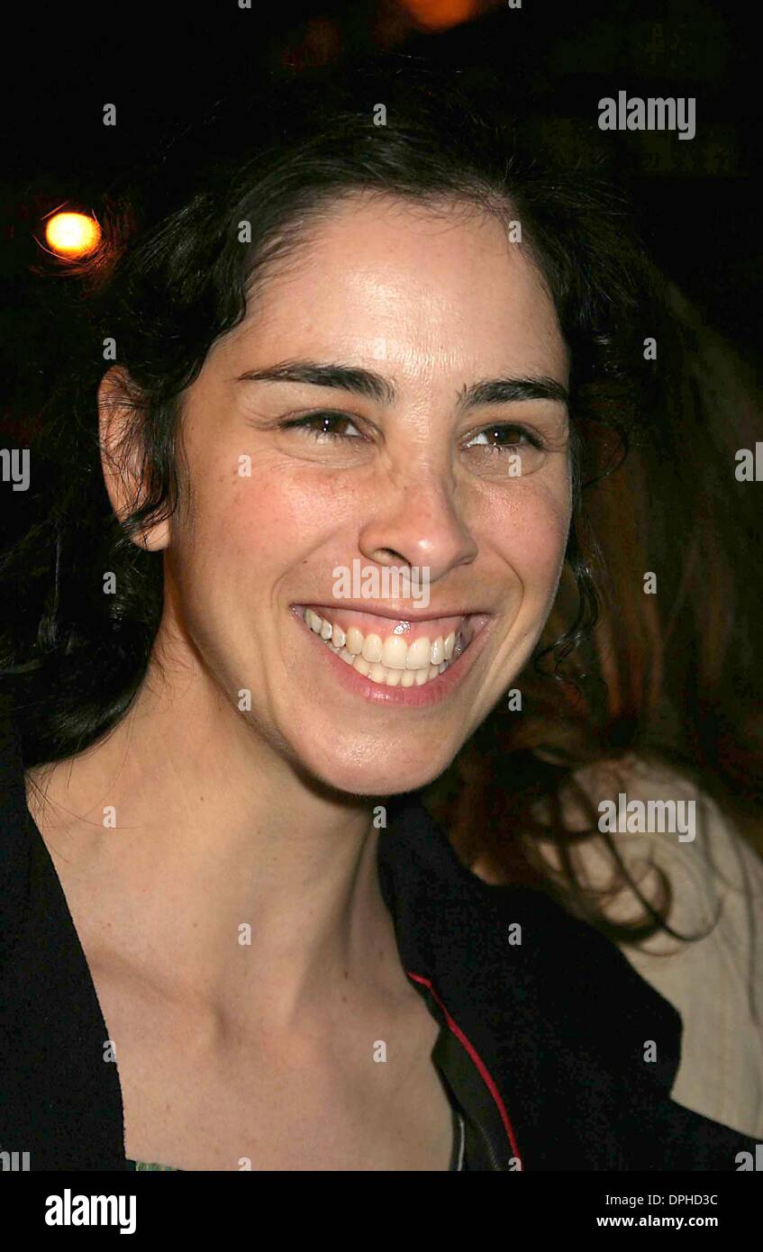 Sarah Silverman Performing Stock Photos & Sarah Silverman Performing ...