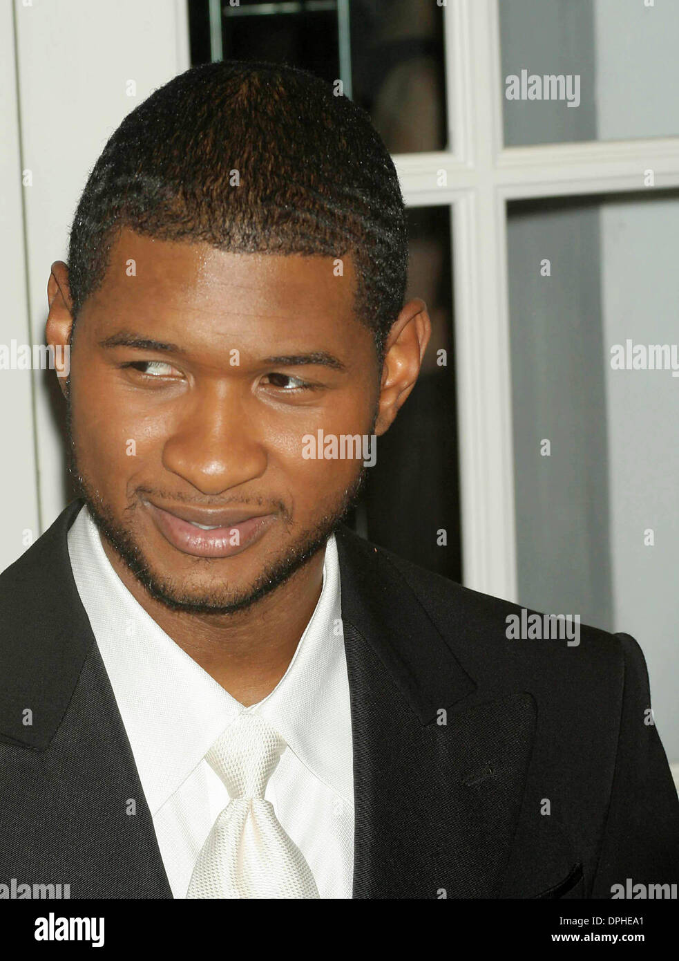Aug. 24, 2006 - New York, New York, U.S. - K49374ML.USHER'S ''WELCOME ...