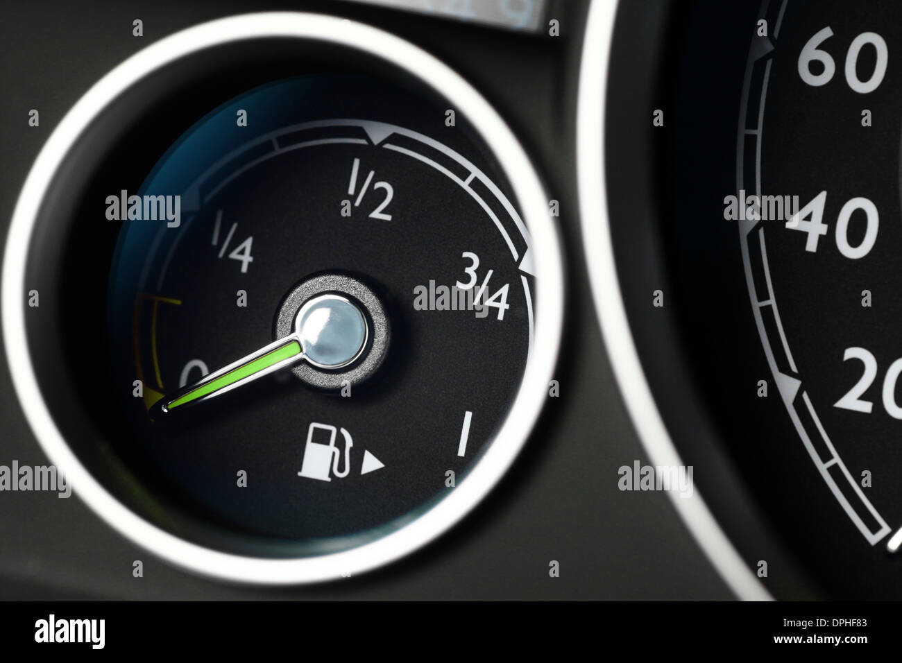 Full gas fuel tank meter hi-res stock photography and images - Alamy