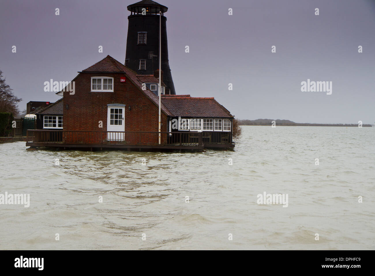 The titchfield mill pub hi-res stock photography and images - Alamy