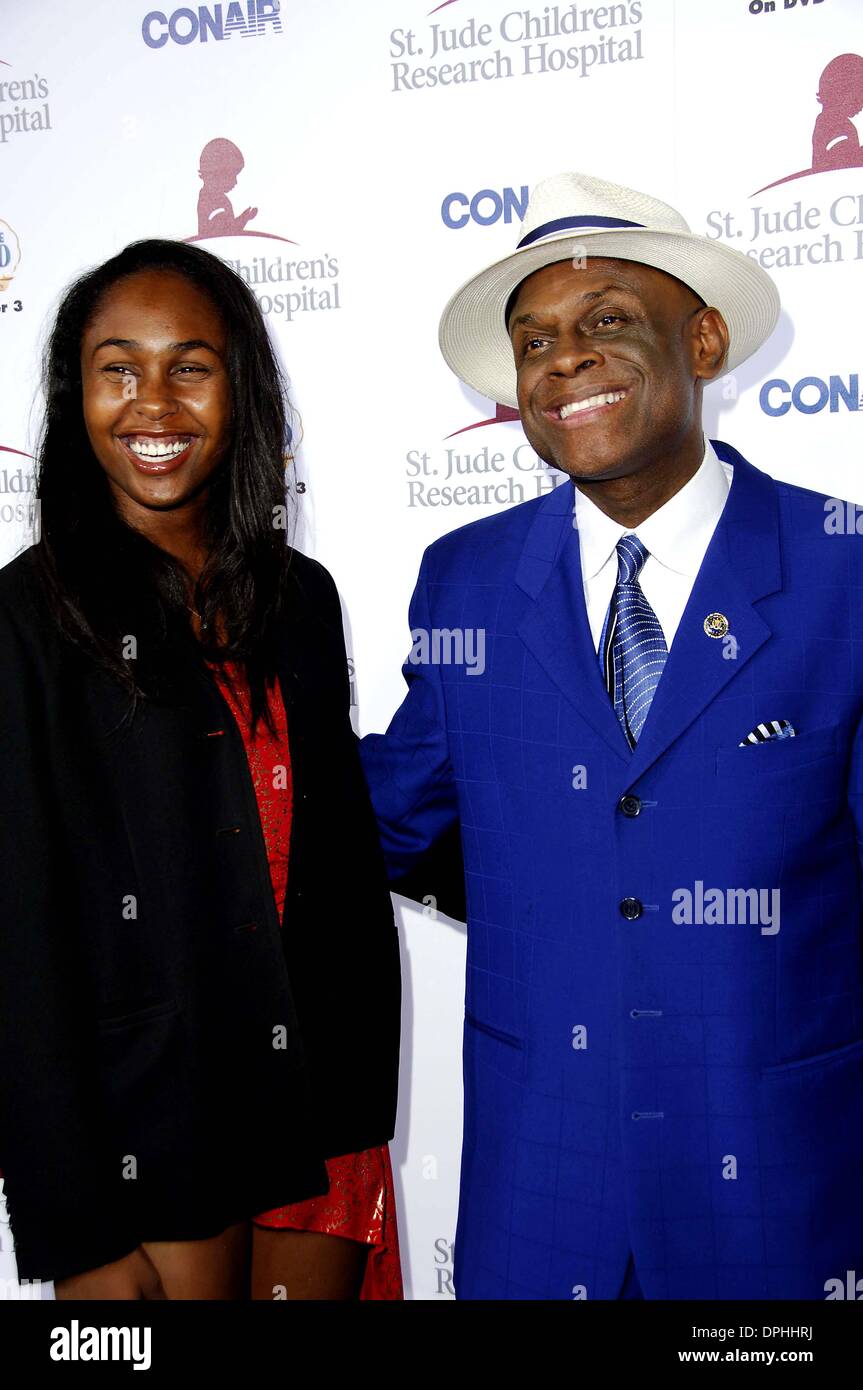 Sept. 15, 2006 - Hollywood, California, U.S. - BEVERLY HILLS, CA ...