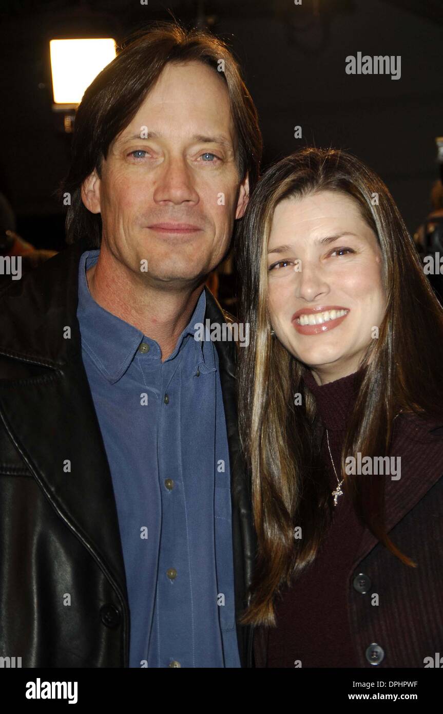 Kevin sorbo and sam jenkins hi-res stock photography and images - Alamy