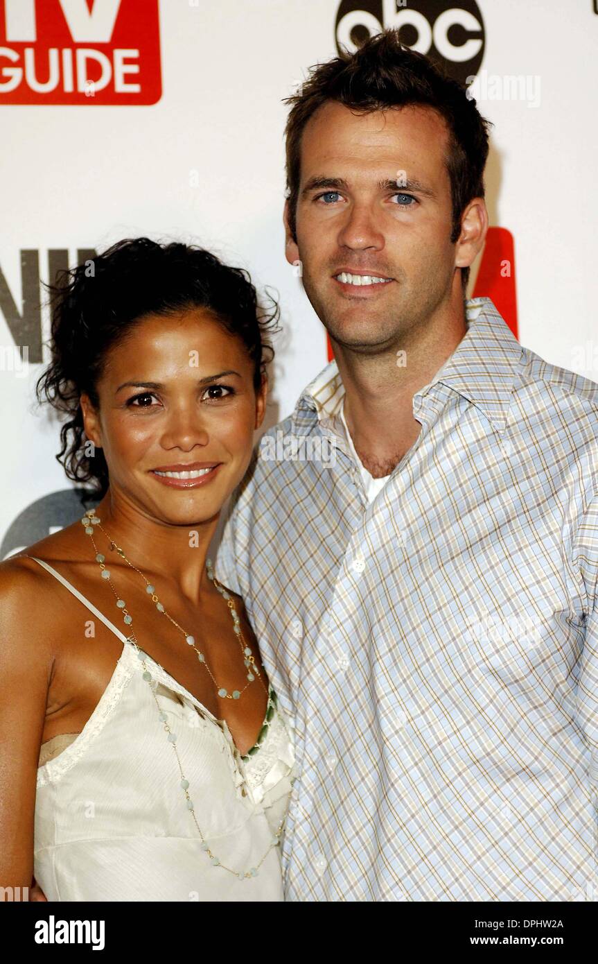 Sept. 18, 2006 - Hollywood, California, U.S. - LOS ANGELES, CA ...