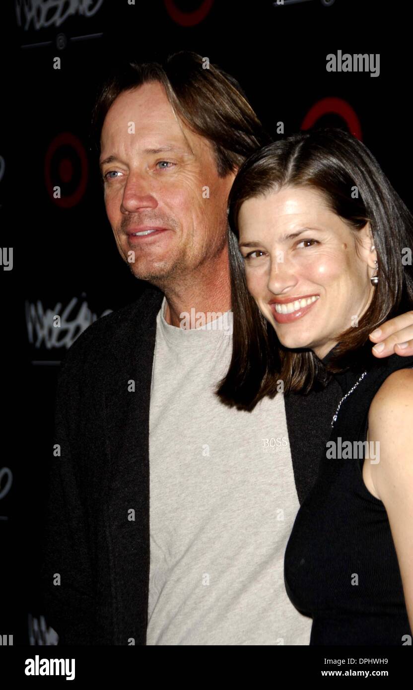 Kevin sorbo and sam jenkins hi-res stock photography and images - Alamy