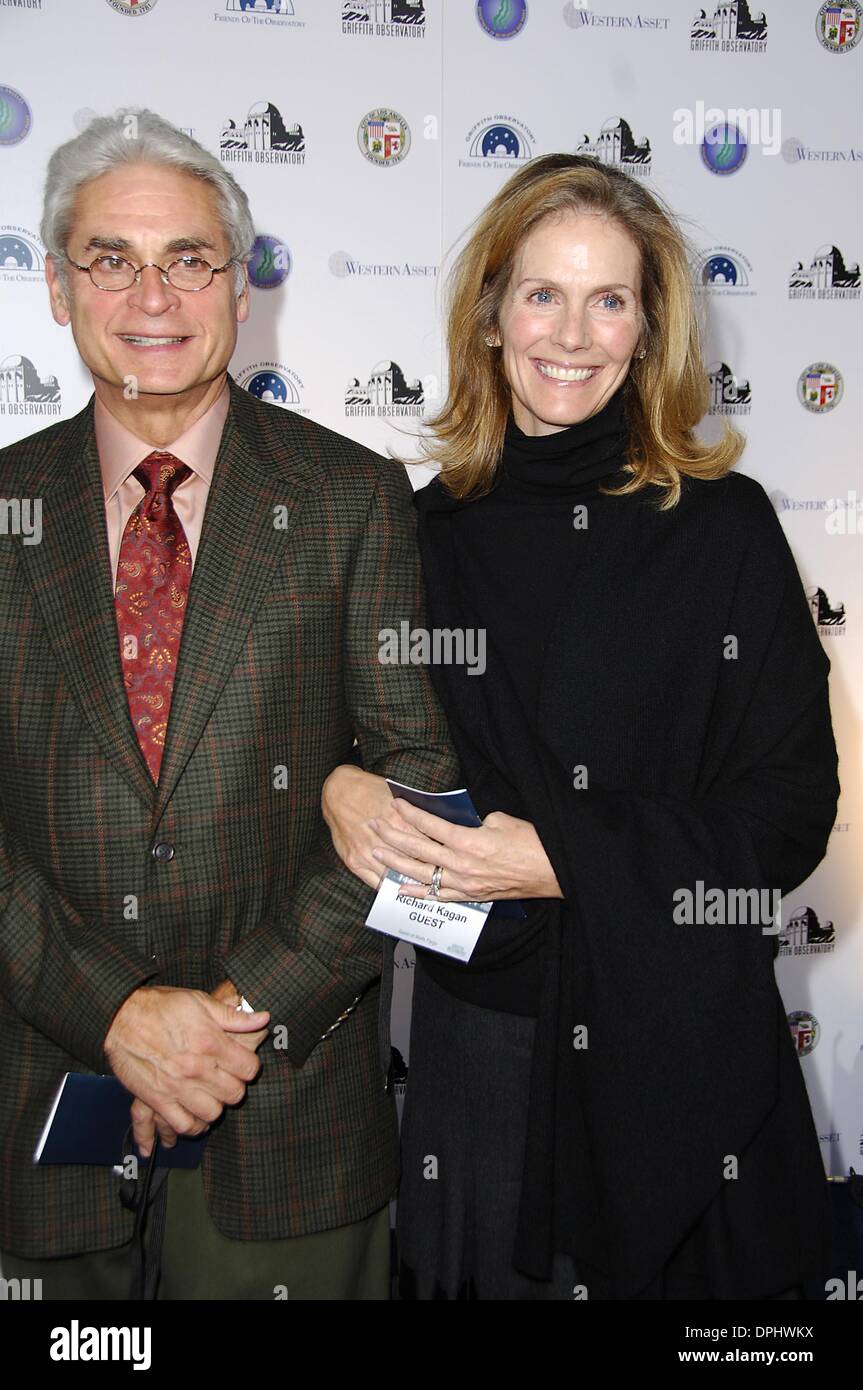 Julie Hagerty Stock Photos & Julie Hagerty Stock Images - Alamy