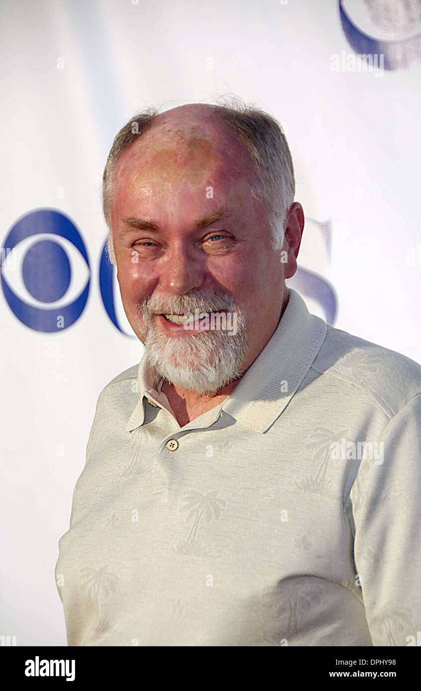 Robert david hall cbs hi-res stock photography and images - Alamy