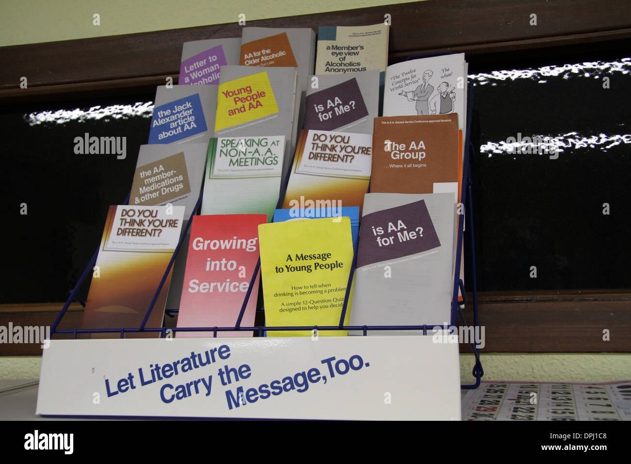 Alcoholics anonymous hi-res stock photography and images - Alamy