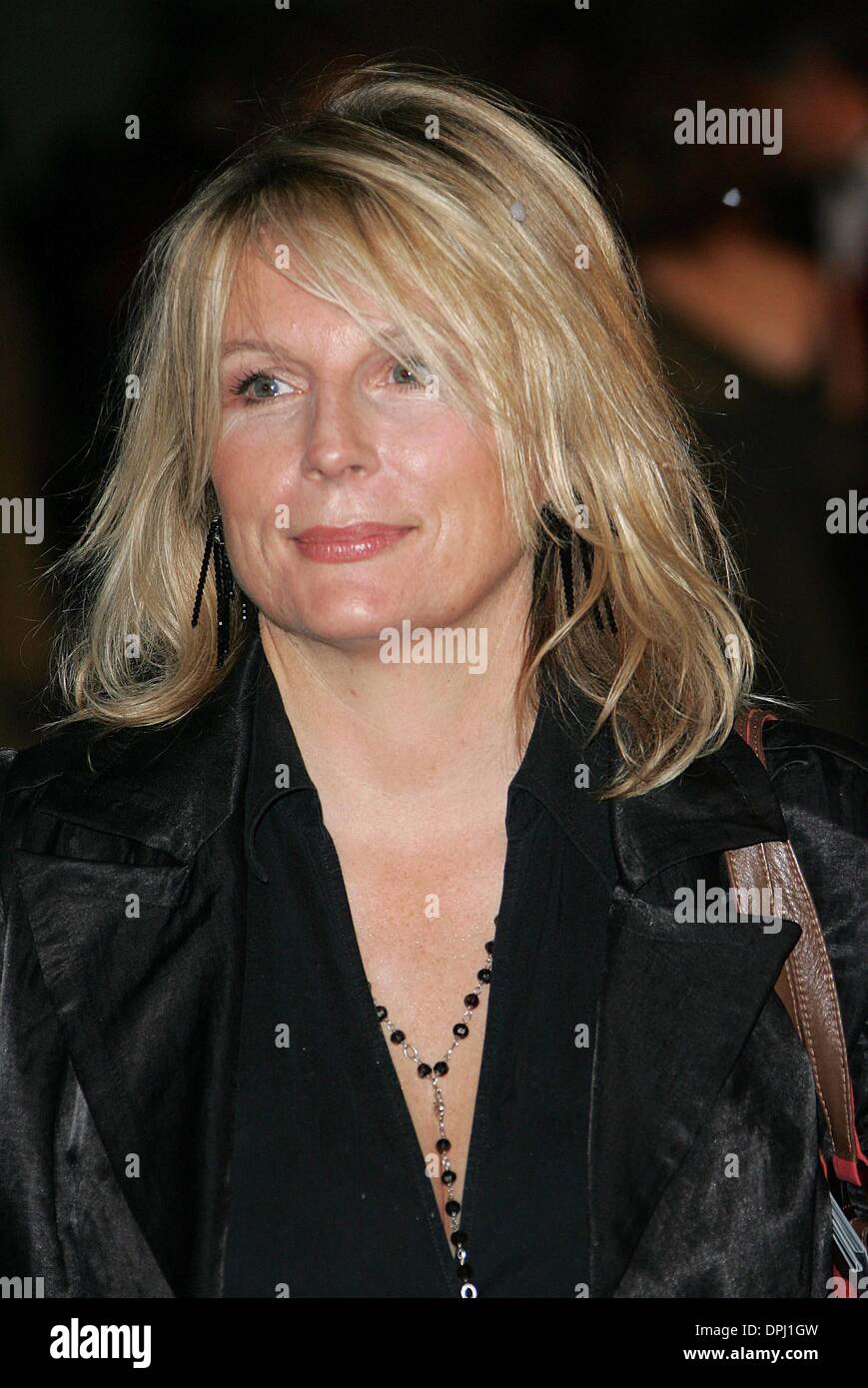 Dec. 27, 2005 - The Royal Albert Hall, LONDON, ENGLAND - JENNIFER ...