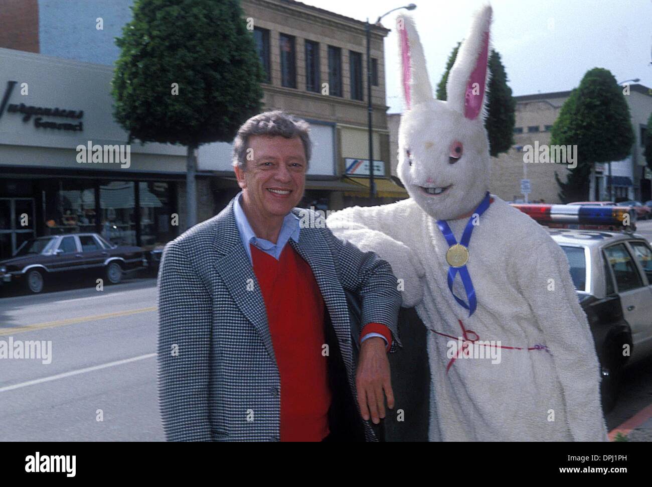 Jan. 4, 2006 - DON KNOTTS WITH RABBIT 1982.Â© MARSHA ABRUSCATO ...