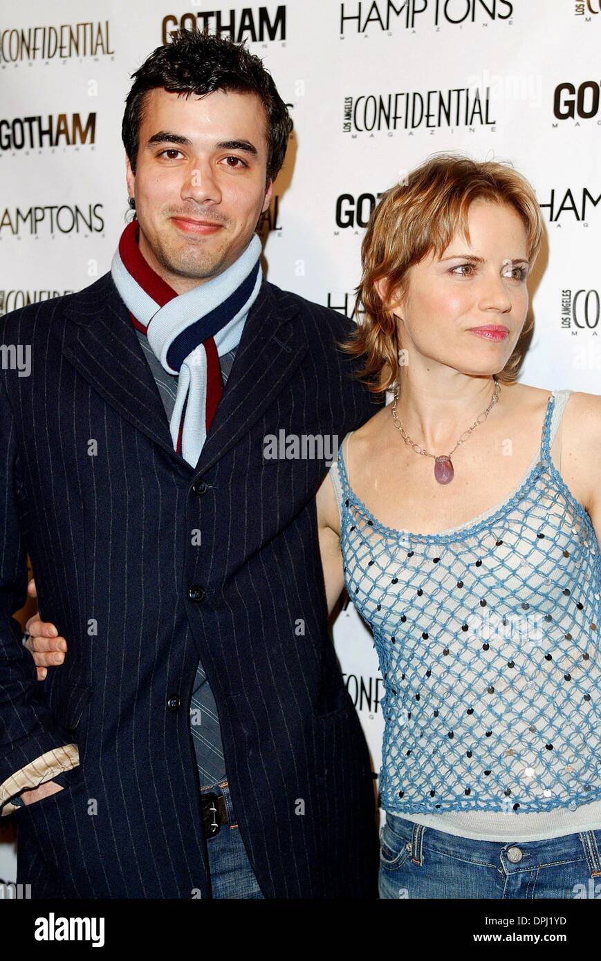 Jan. 10, 2006 - Los Angeles, USA - KIM DICKENS & GUEST.ACTRESS.LA ...