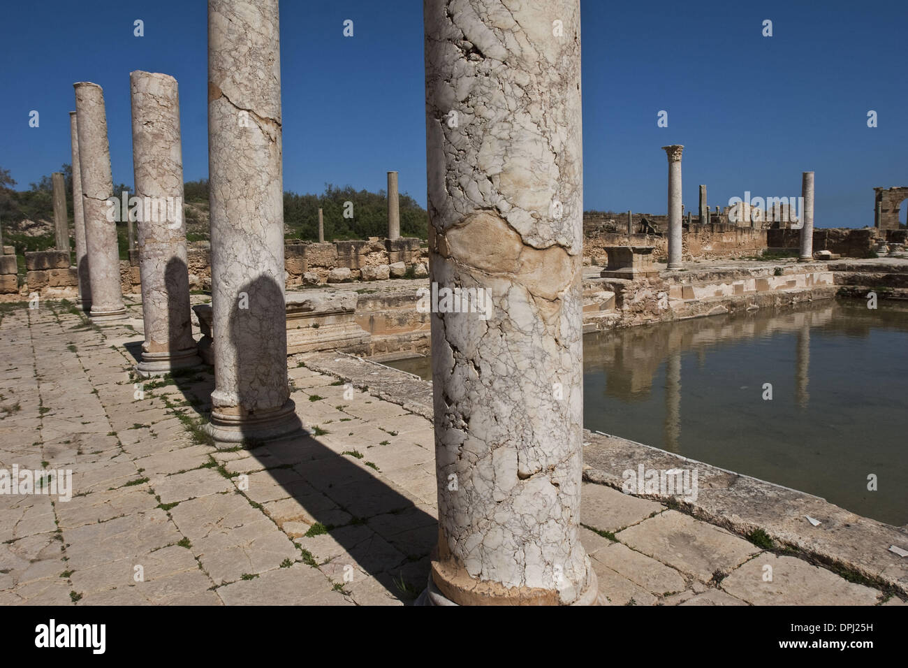 Al khums hi-res stock photography and images - Alamy