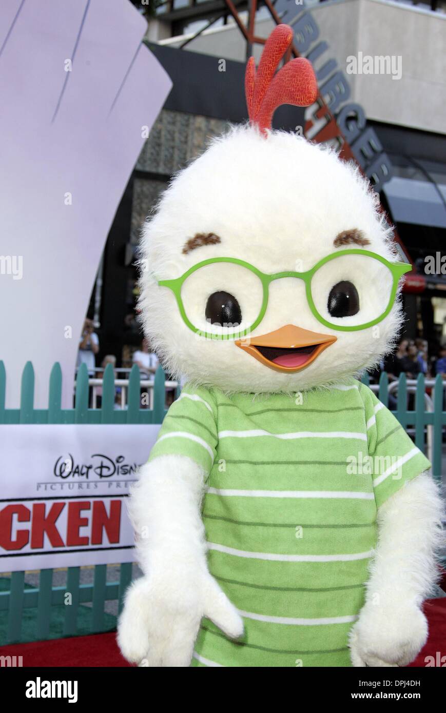 Dec. 5, 2005 - Hollywood, LOS ANGELES, USA - CHICKEN LITTLE.CARTOON ...