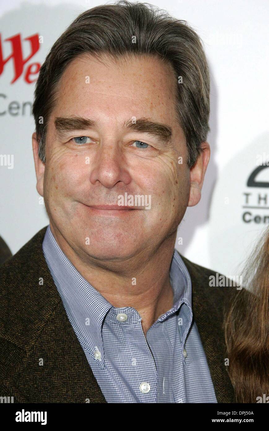 21 bridges film hi-res stock photography and images - Alamy