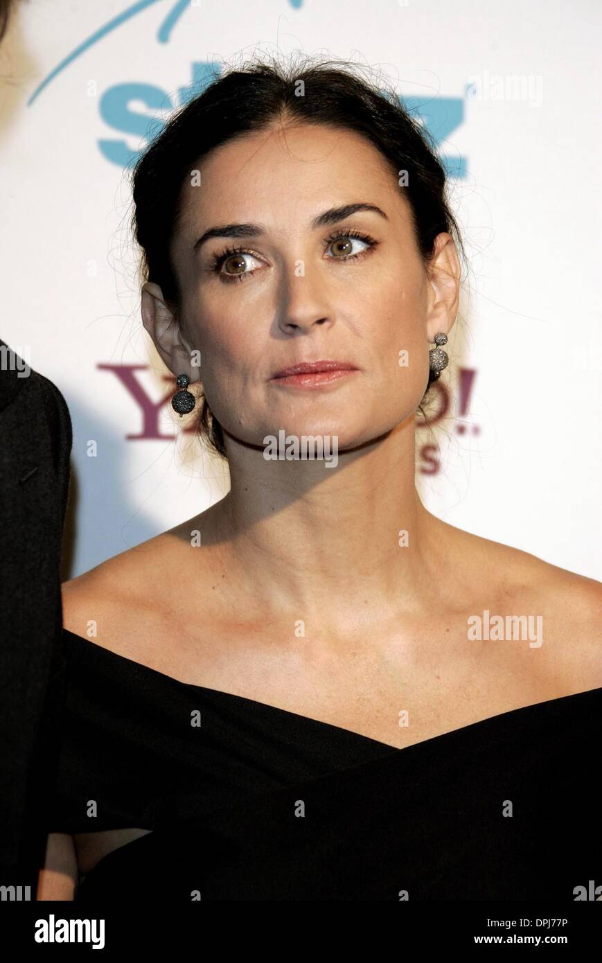 Dec. 28, 2006 - Los Angeles, CALIFORNIA, USA - DEMI MOORE.ACTRESS ...