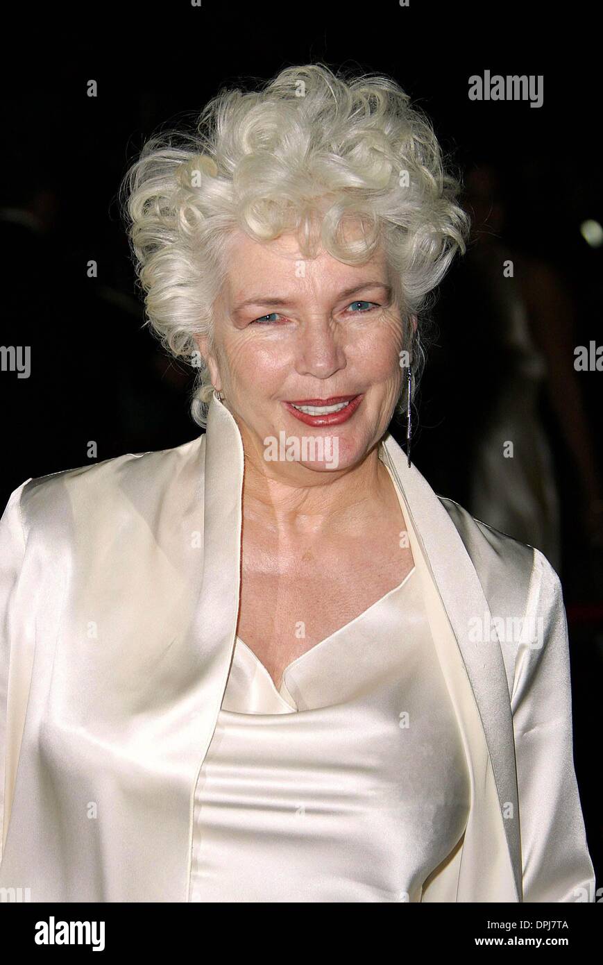 Fionnula flanagan actress hi-res stock photography and images - Alamy