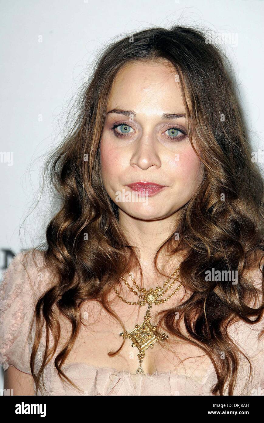 Fiona apple singer hi-res stock photography and images - Alamy