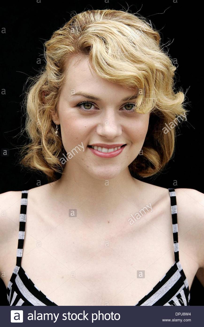 Hilarie Burton One Tree Hill Stock Photos & Hilarie Burton One Tree ...