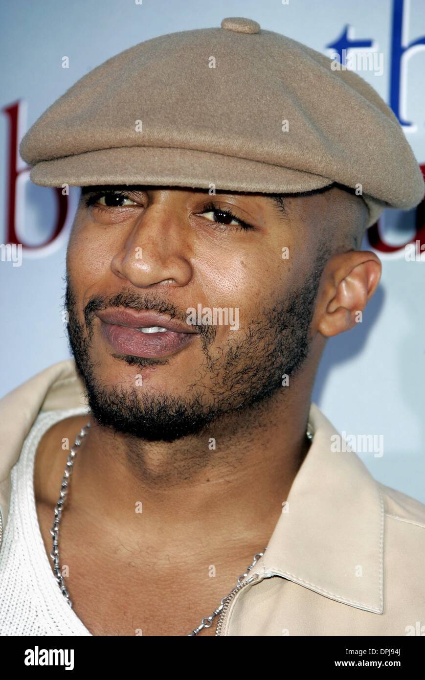 James Lesure High Resolution Stock Photography and Images - Alamy