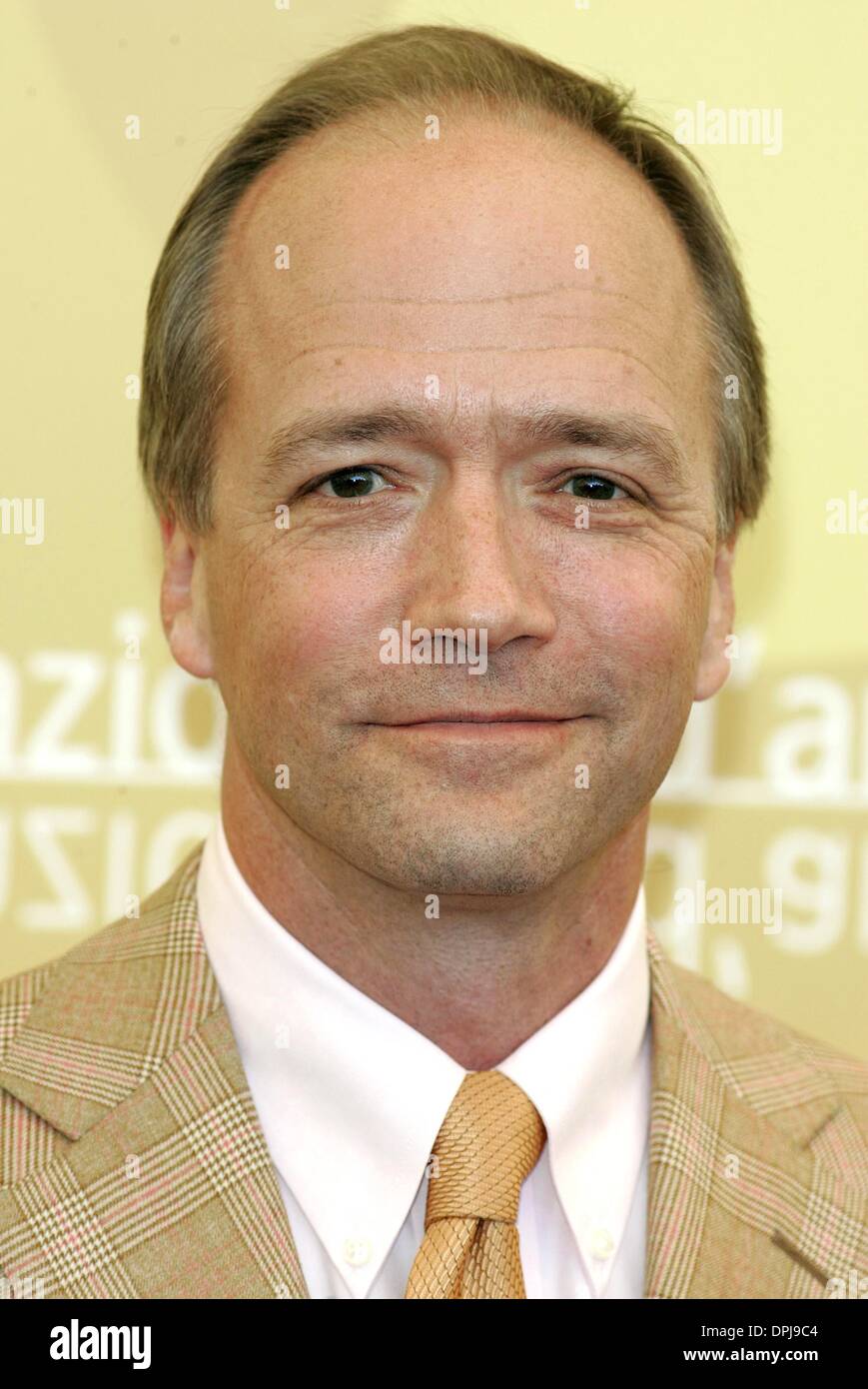 Oct. 10, 2006 - 63rd Venice Film Festival, VENICE, ITALY - DOUGLAS ...