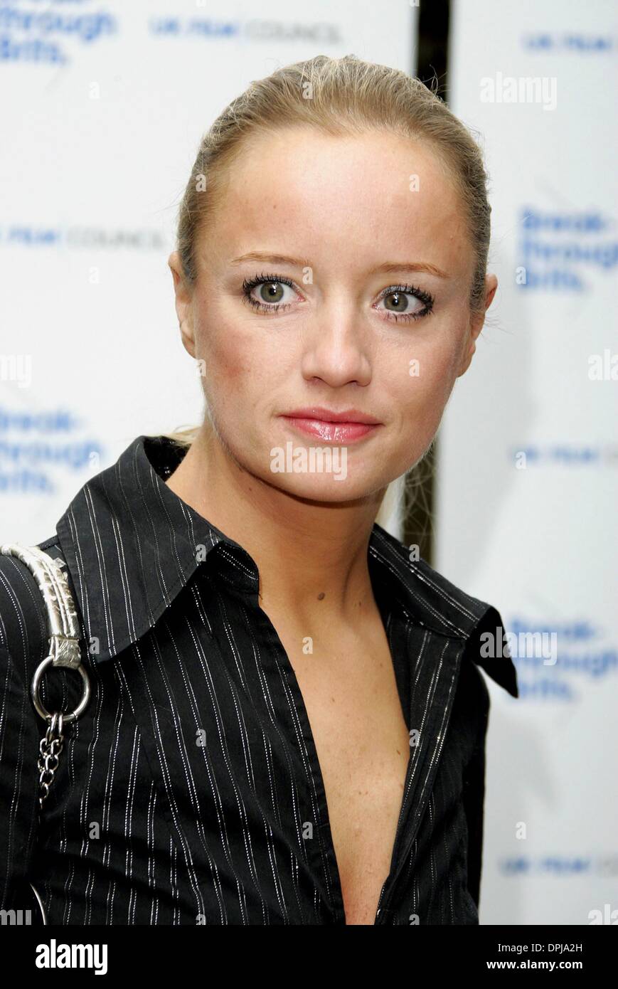 Lucy davis actress hi-res stock photography and images - Alamy