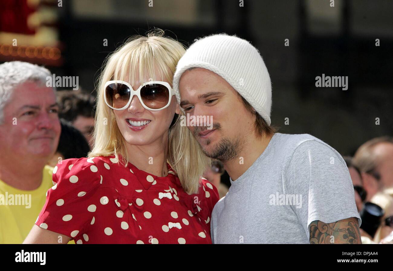 Jan. 10, 2006 - Hollywood, LOS ANGELES, USA - KIMBERLY STEWART & SEAN ...