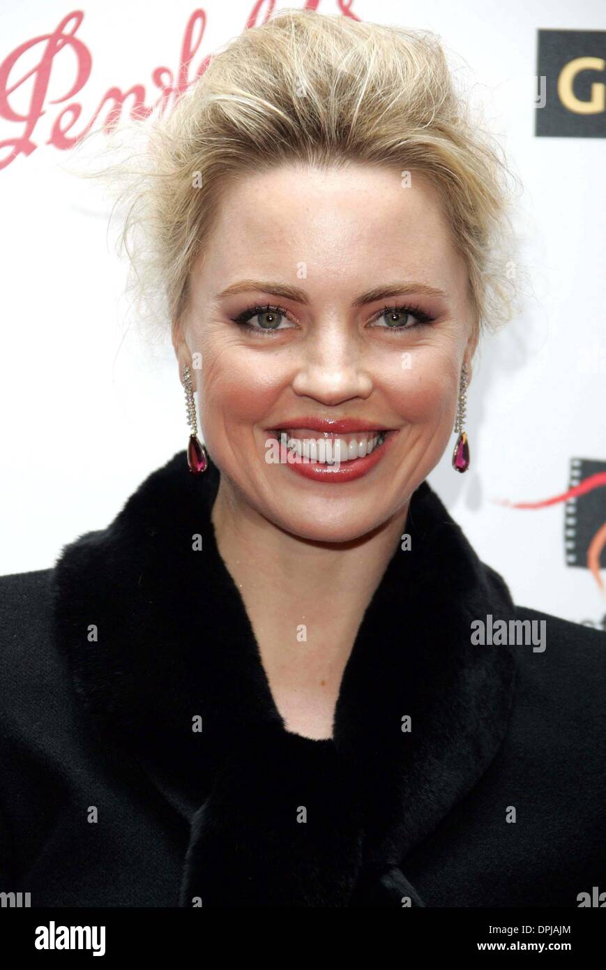 Melissa george actress hi-res stock photography and images - Alamy