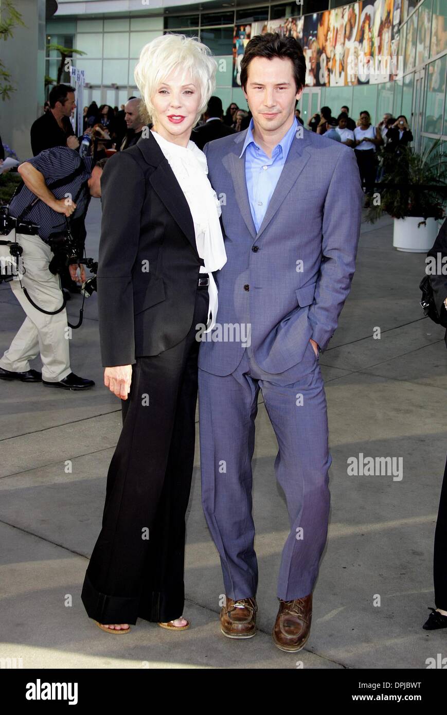 Keanu reeves mother hi-res stock photography and images - Alamy