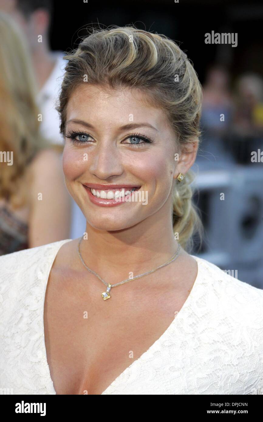 Lindsay stratton click film premiere hi-res stock photography and ...