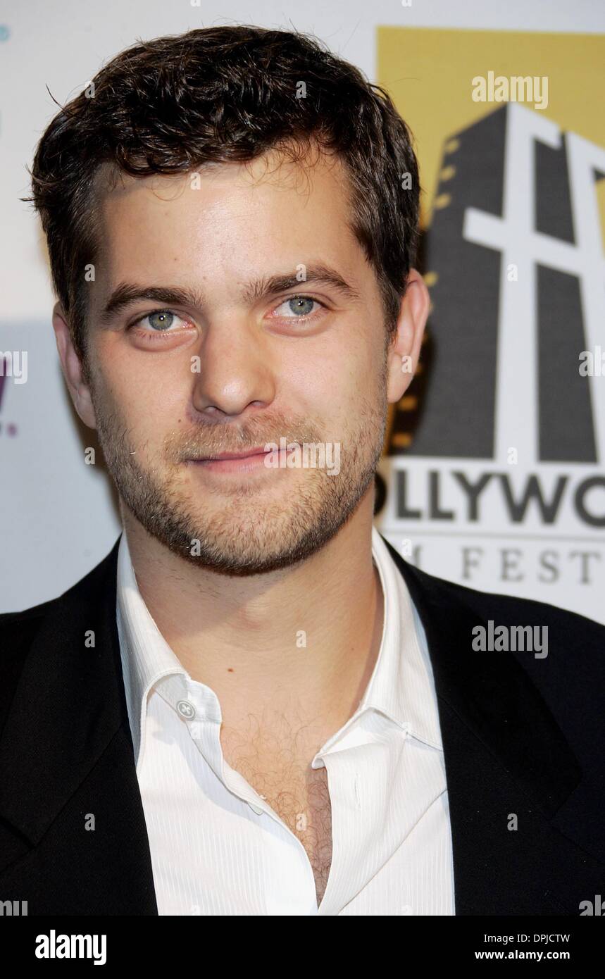 Joshua jackson actor hi-res stock photography and images - Alamy