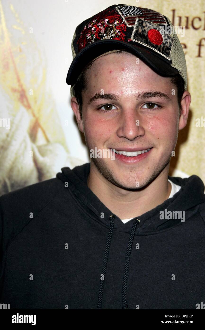 Shawn actor arclight hollywood los hi-res stock photography and images ...