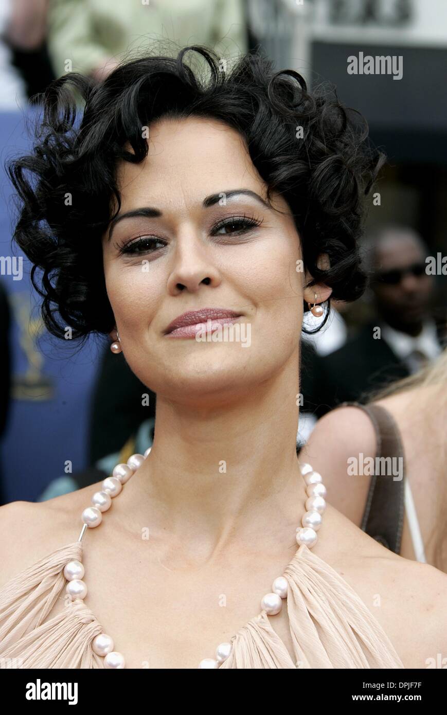 Sydney penny actress hi-res stock photography and images - Alamy