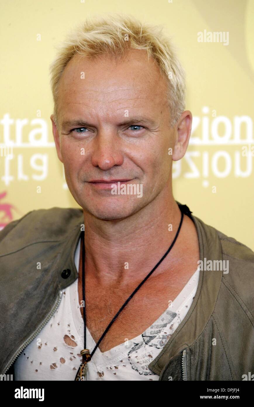Sting singer hi-res stock photography and images - Alamy
