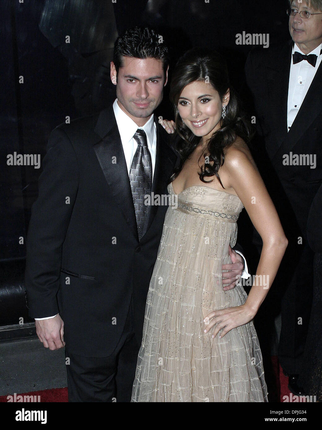 Dec. 2, 2005 - 14 November 2005 - New York, NY - Jamie Lynn-Sigler and ...