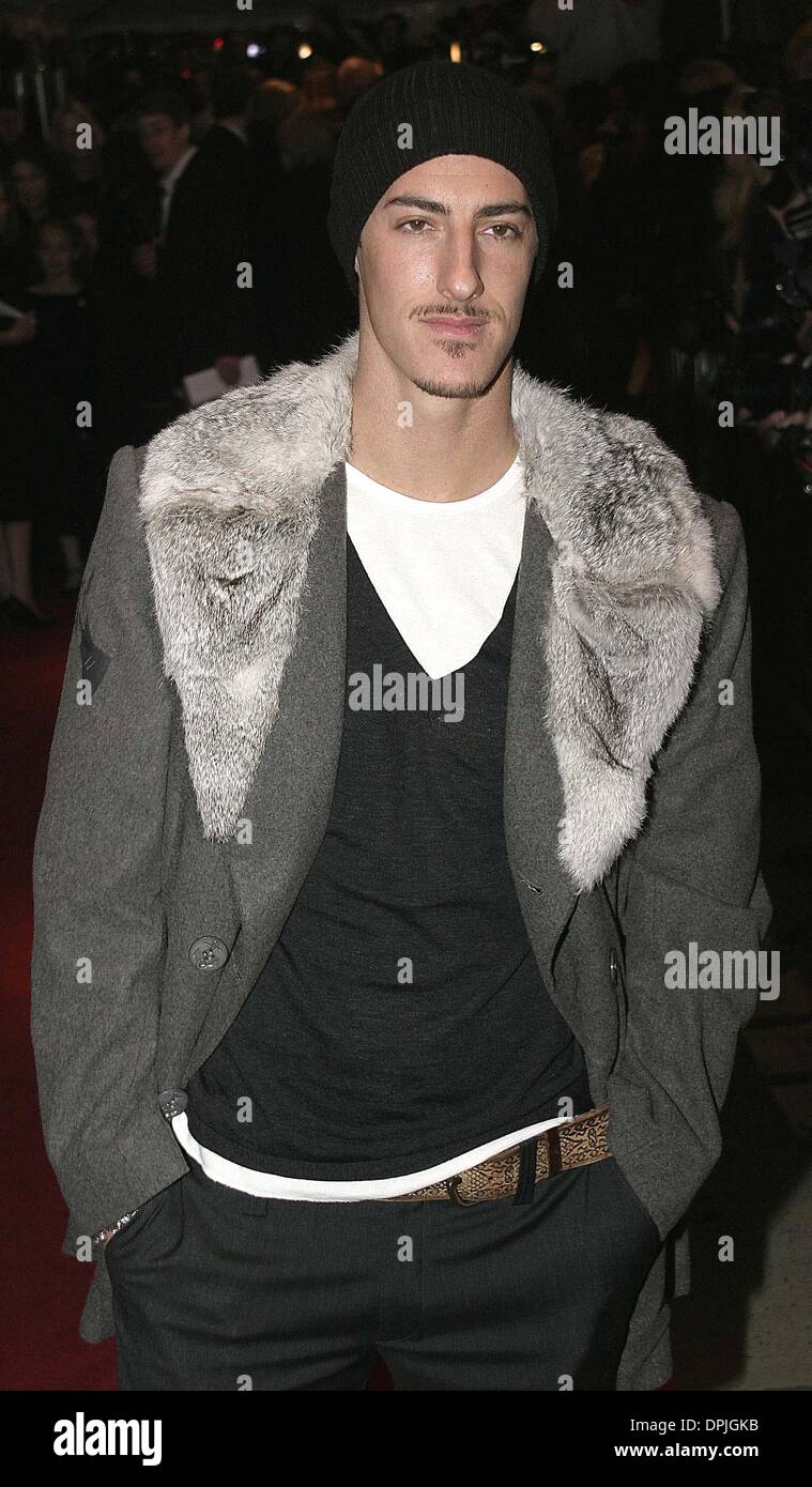 Mar. 13, 2006 - K47287AGM .NYC PREMIERE OF '' FAILURE TO LAUNCH ...