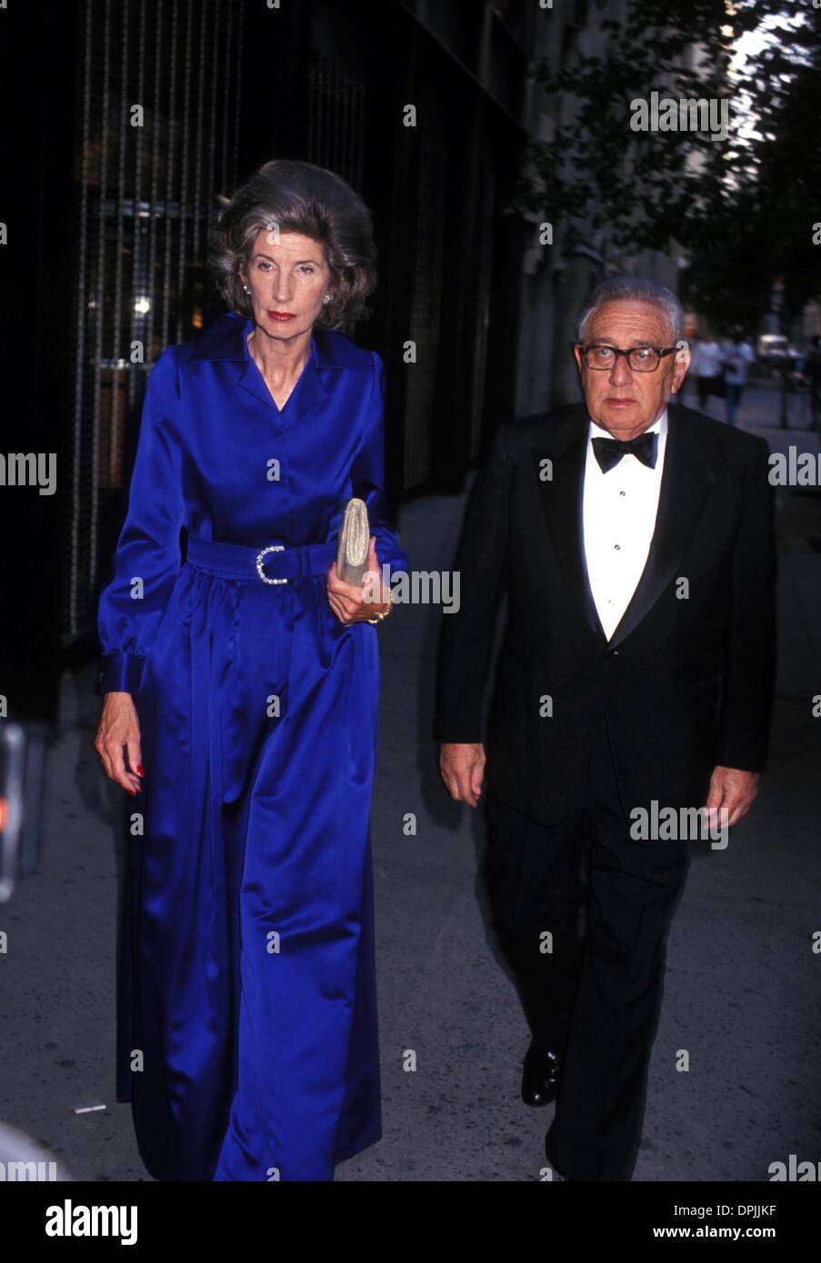 Henry kissinger and wife nancy hi-res stock photography and images - Alamy