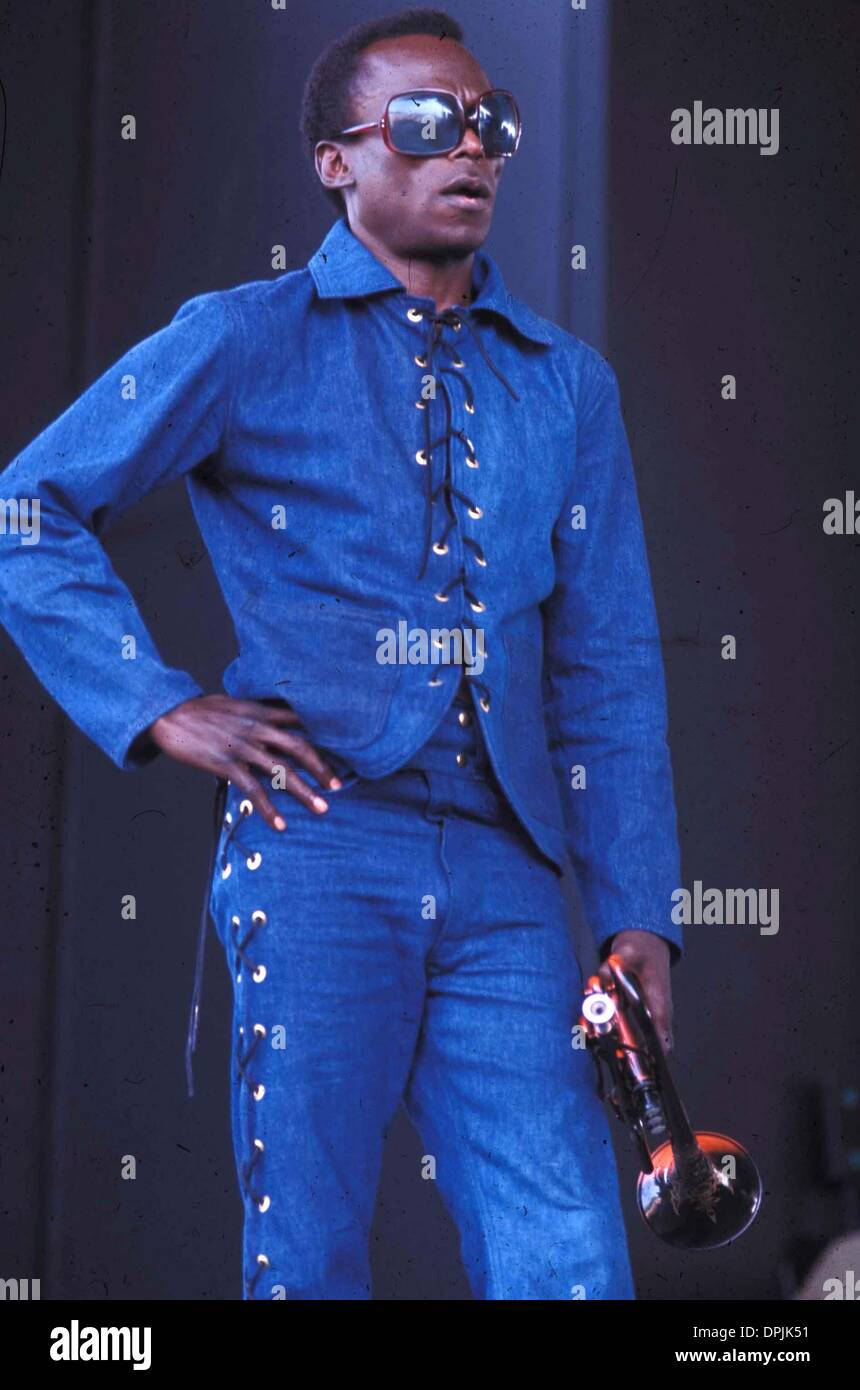 Gerald davis hi-res stock photography and images - Alamy