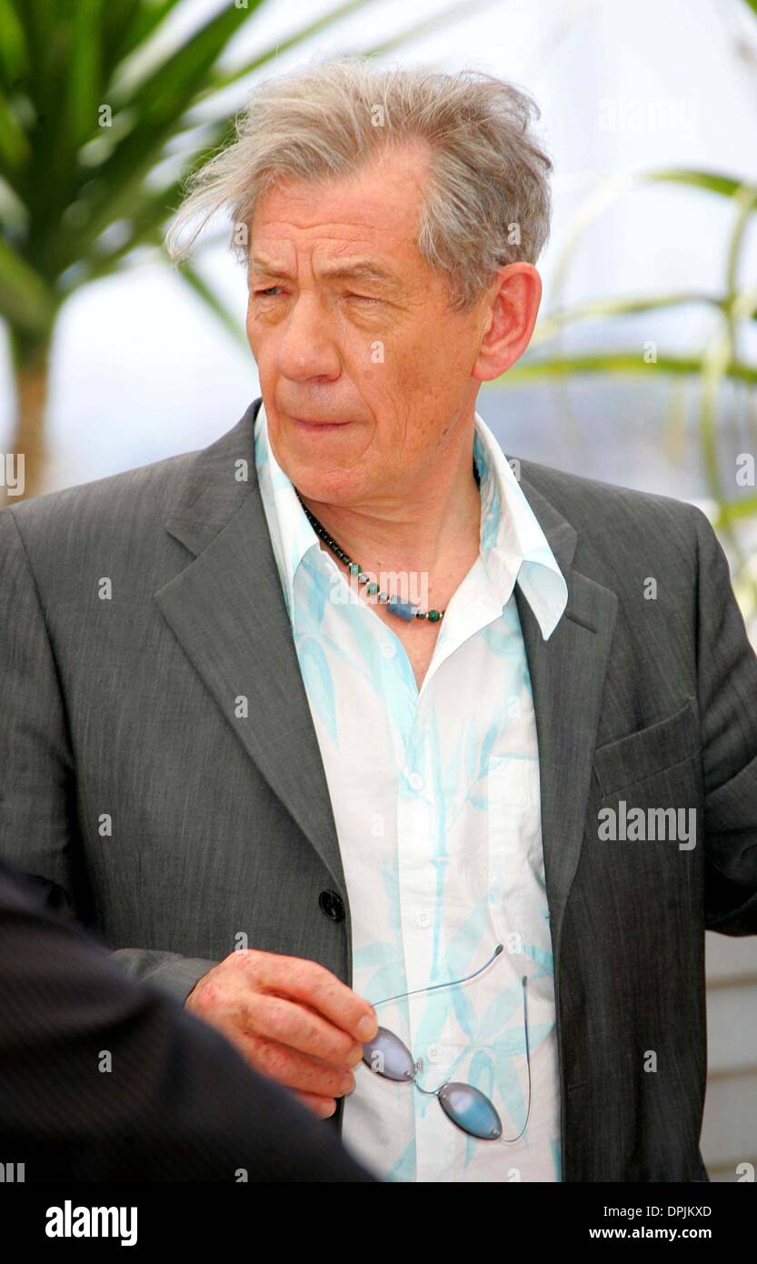 May 22, 2006 - Palais De Festival, CANNES, FRANCE - IAN MCKELLEN ...