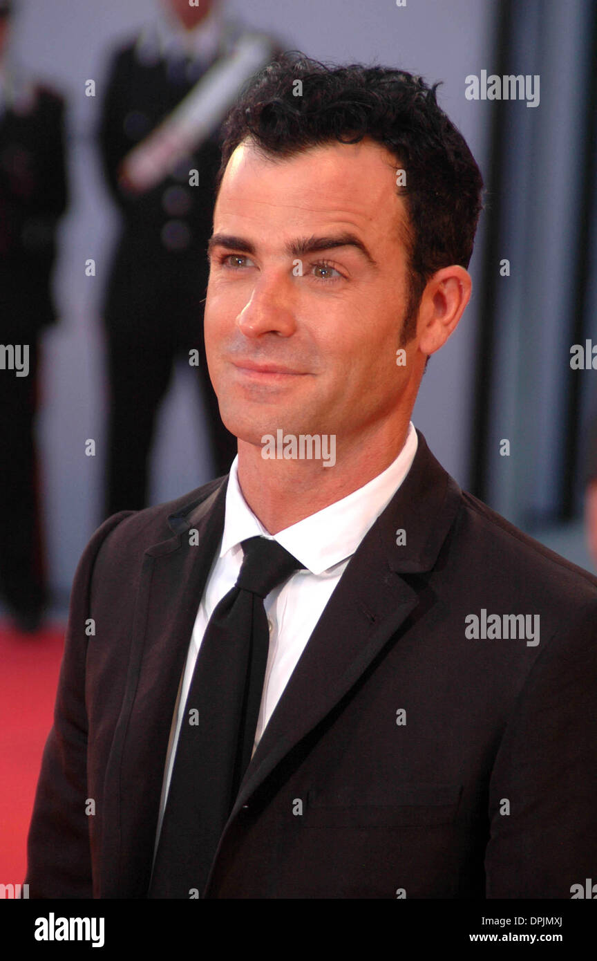 Empire cast hi-res stock photography and images - Alamy