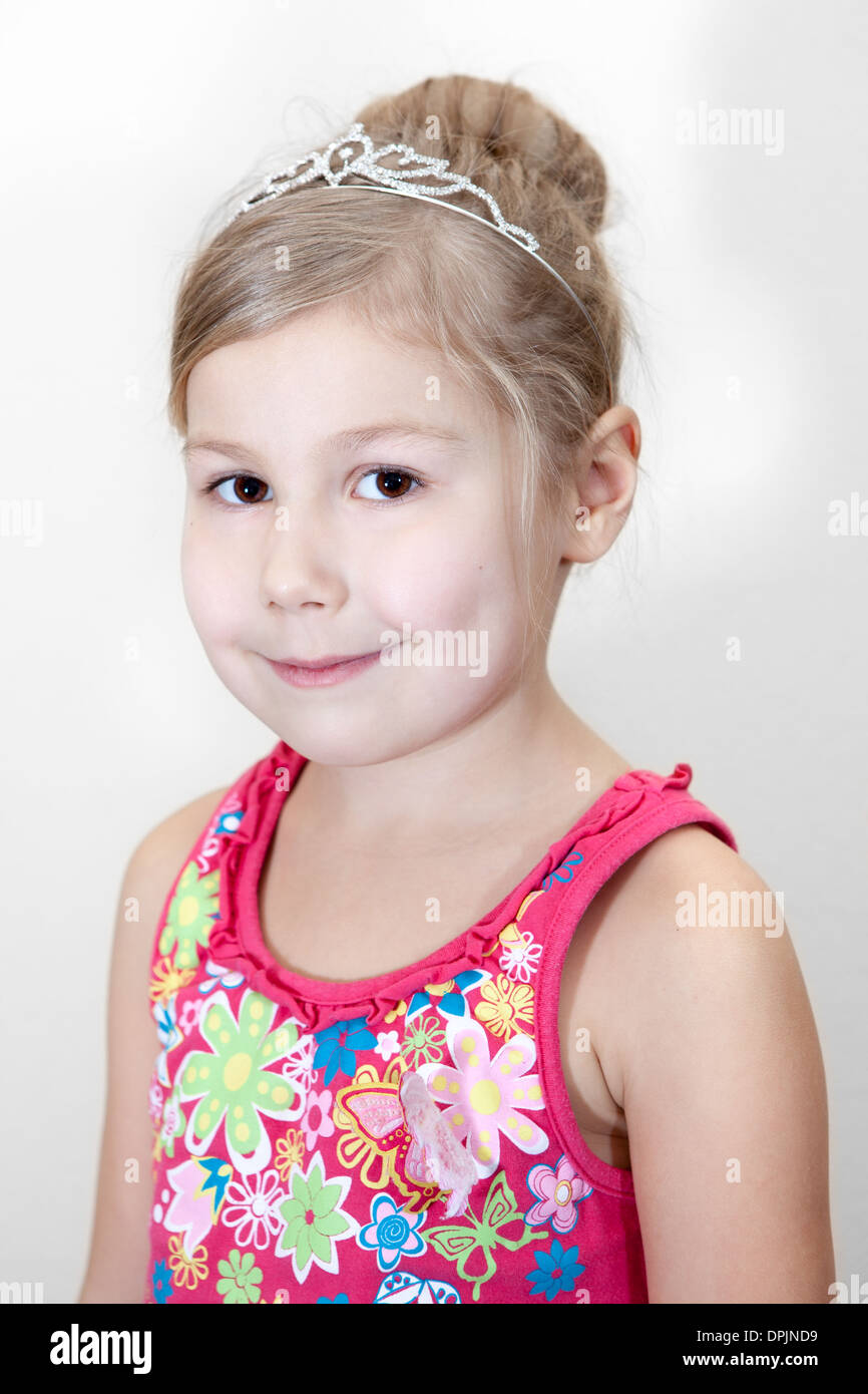 Small diadem hi-res stock photography and images - Alamy
