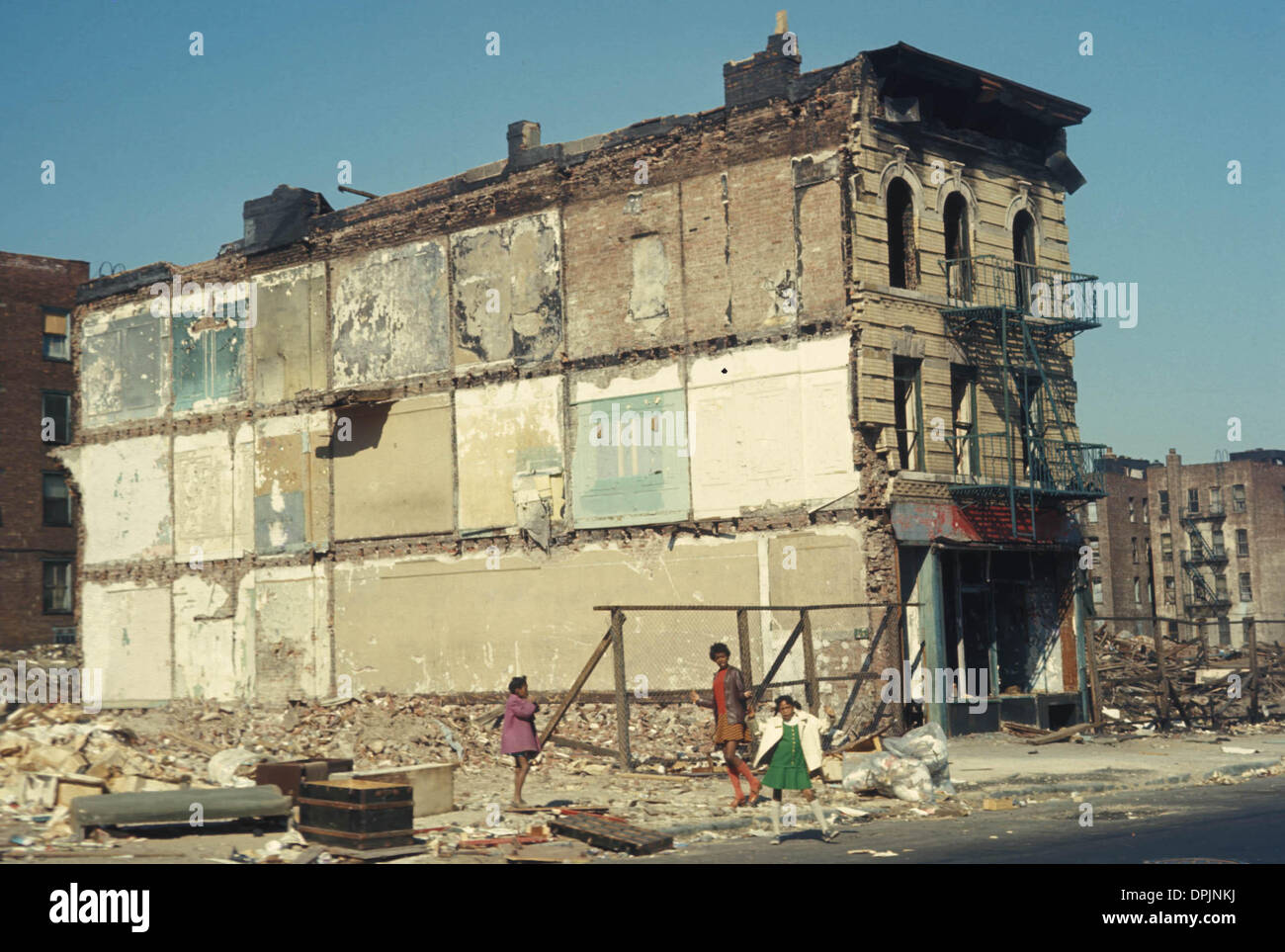 Dec. 12, 2006 - A SLUM IN THE BEDFORD-STUYVESANT SECTION OF BROOKLYN ...